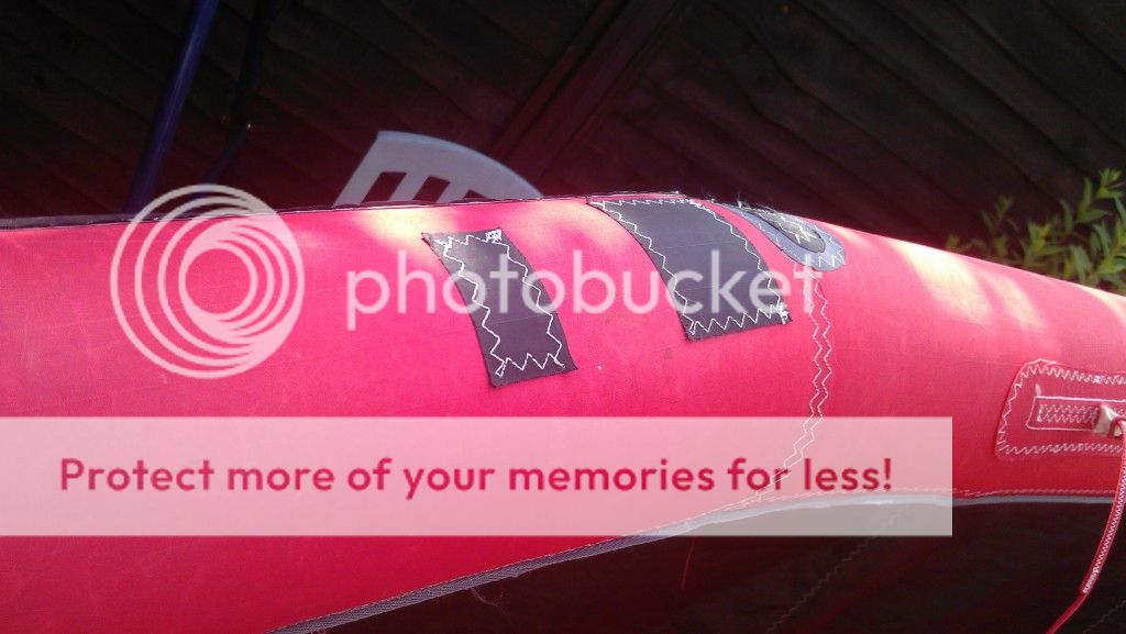 Best Waroo Kite surf kite - 7m with bars and lines! | VW T4 Forum - VW ...